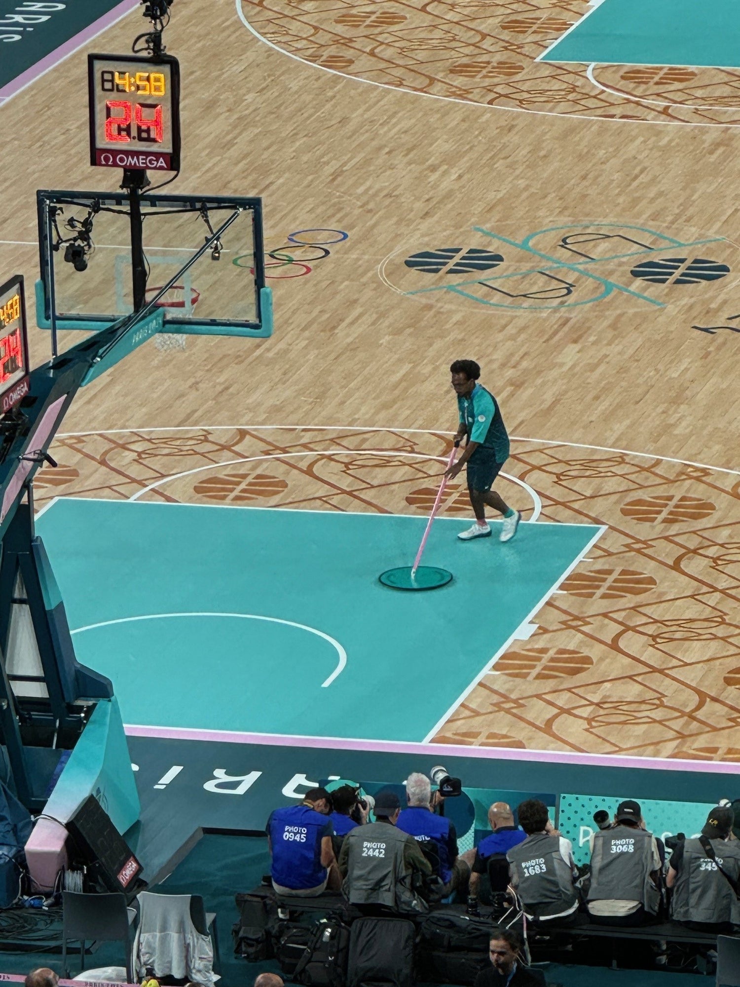 Gamemop™ | The Original Court Mop